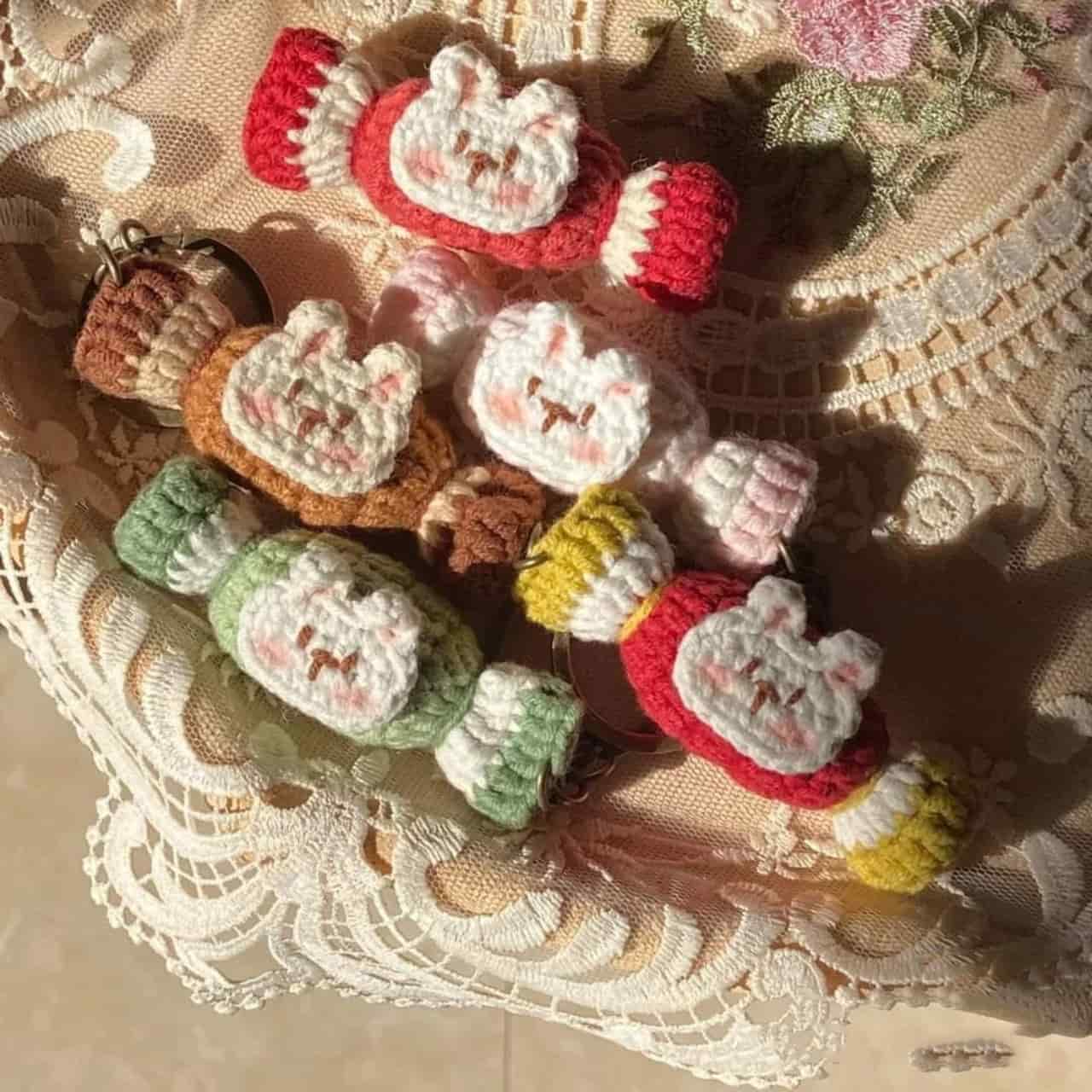 Bunny candy crochet pattern - 1000+ Free Crochet Patterns