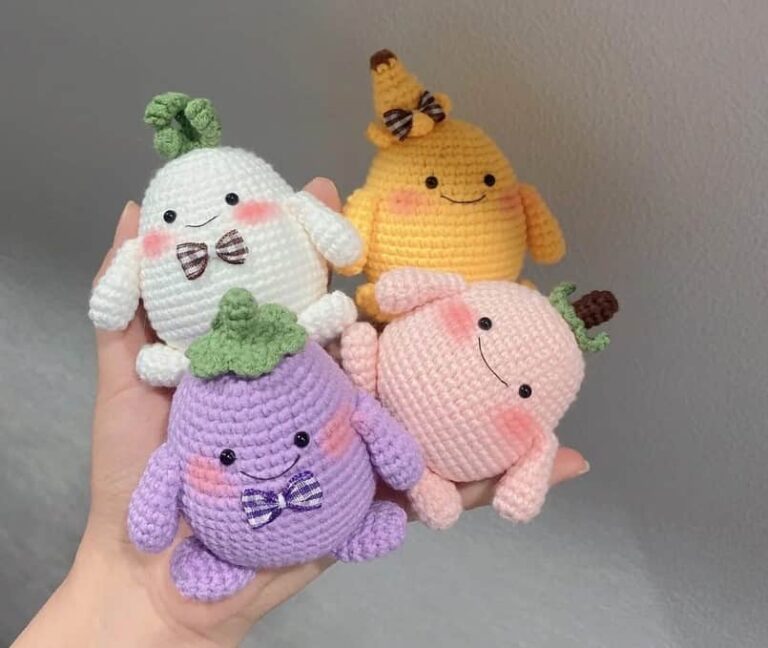A cute amigurumi crochet pattern - 1000+ Free Crochet Patterns