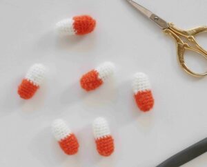 Pill crochet pattern - 1000+ Free Crochet Patterns