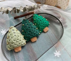 FREE SMALL PINE TREE KNITTING PATTERN