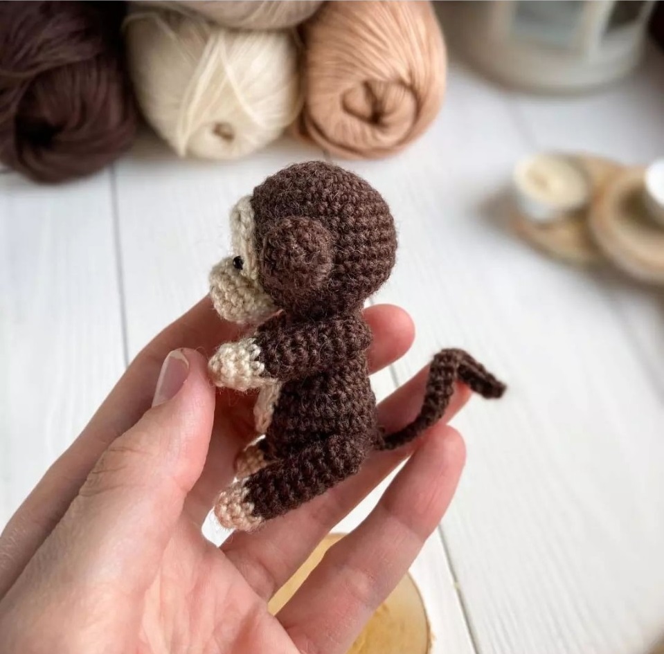 Baby Monkey Crochet Pattern - 20+ Free Amigurumi Pattern